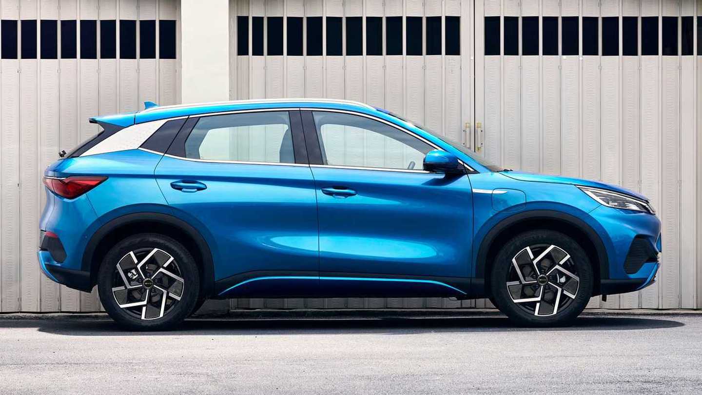 Carro elétrico já vale a pena? Audi Q3 2.0 TFSI x BYD Yuan Plus