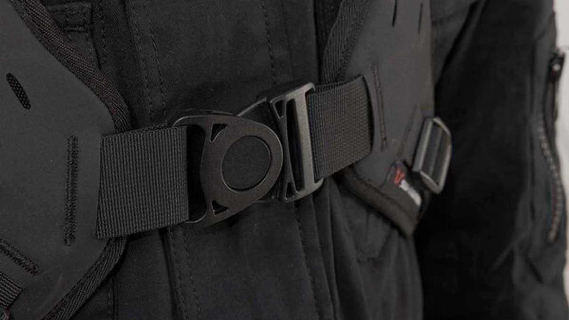 SW-Motech’s New Pro Cosmo Backpack Is Ready For Your Daily Commute