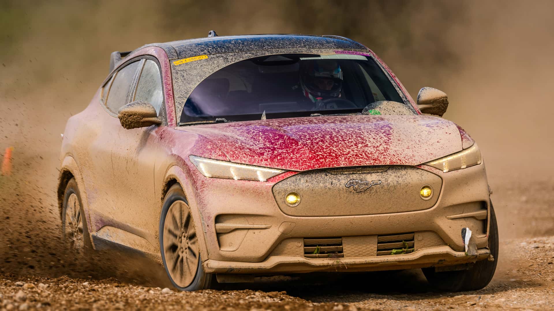 Ford, Mach-E Rally'i geliştirmek için kendi parkurunu inşa etti