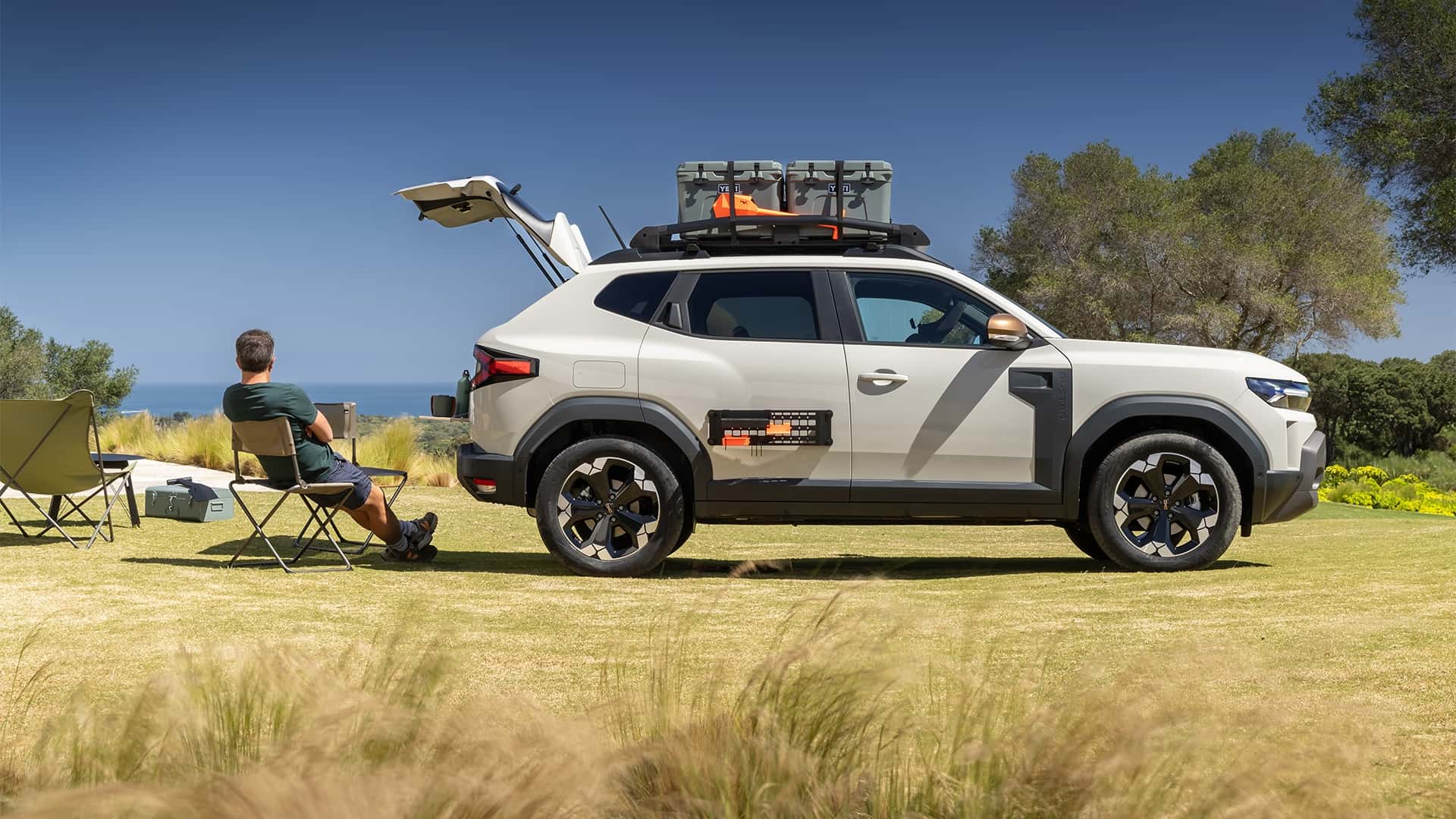 Here's how the Dacia Duster becomes a camper van