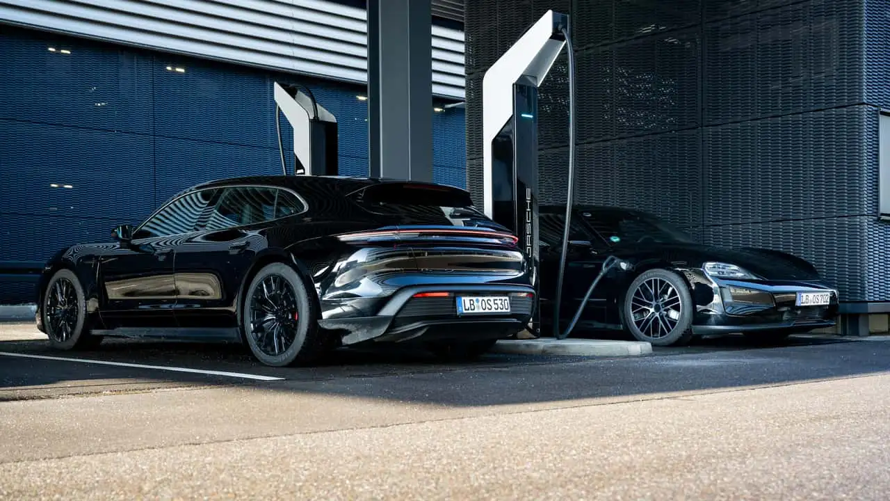 Porsche Taycan 2024, todas las novedades del restyling. Hasta 952 cv ...