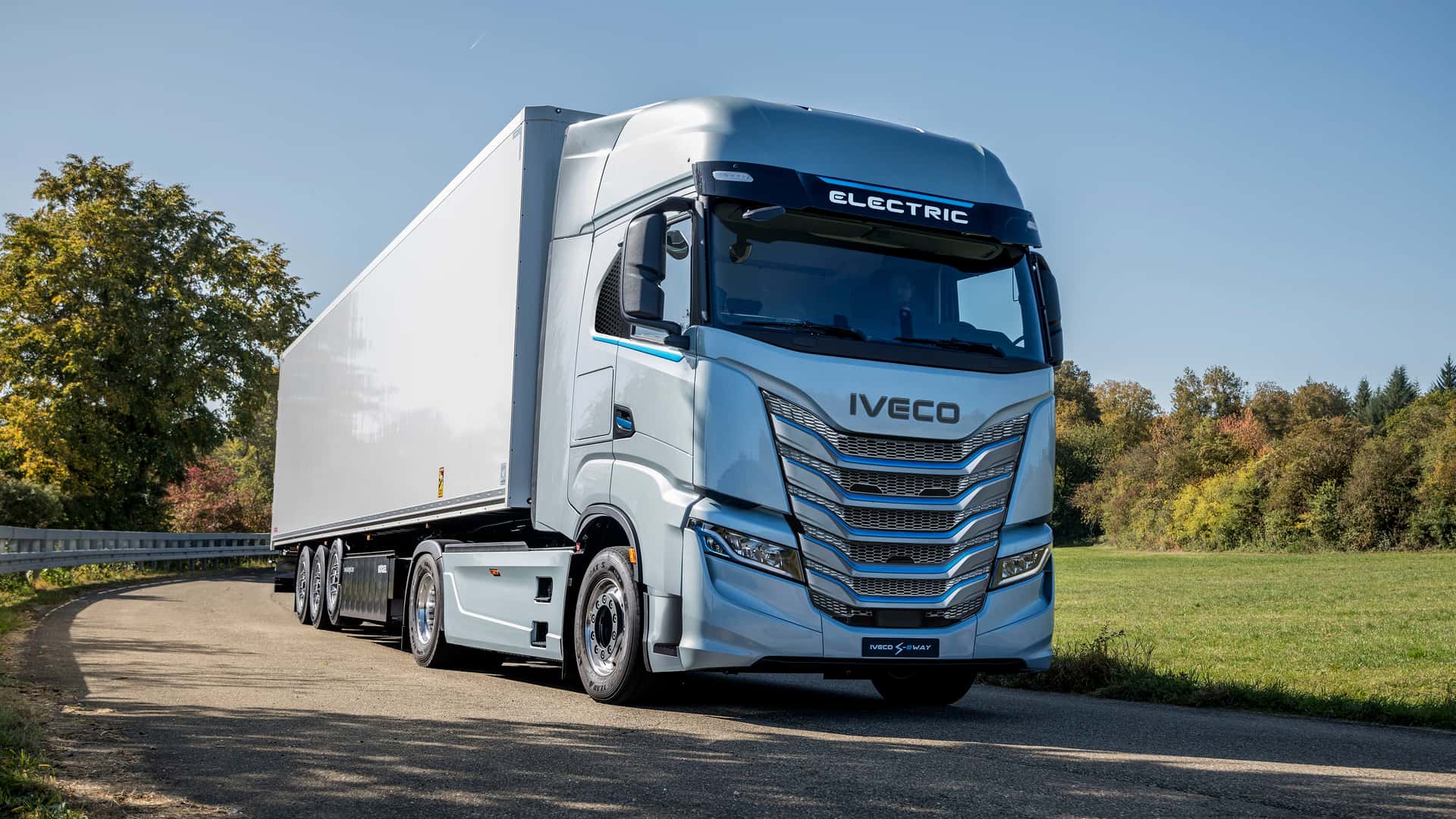 Iveco rinnova eDaily e lancia l'inedito S-eWay