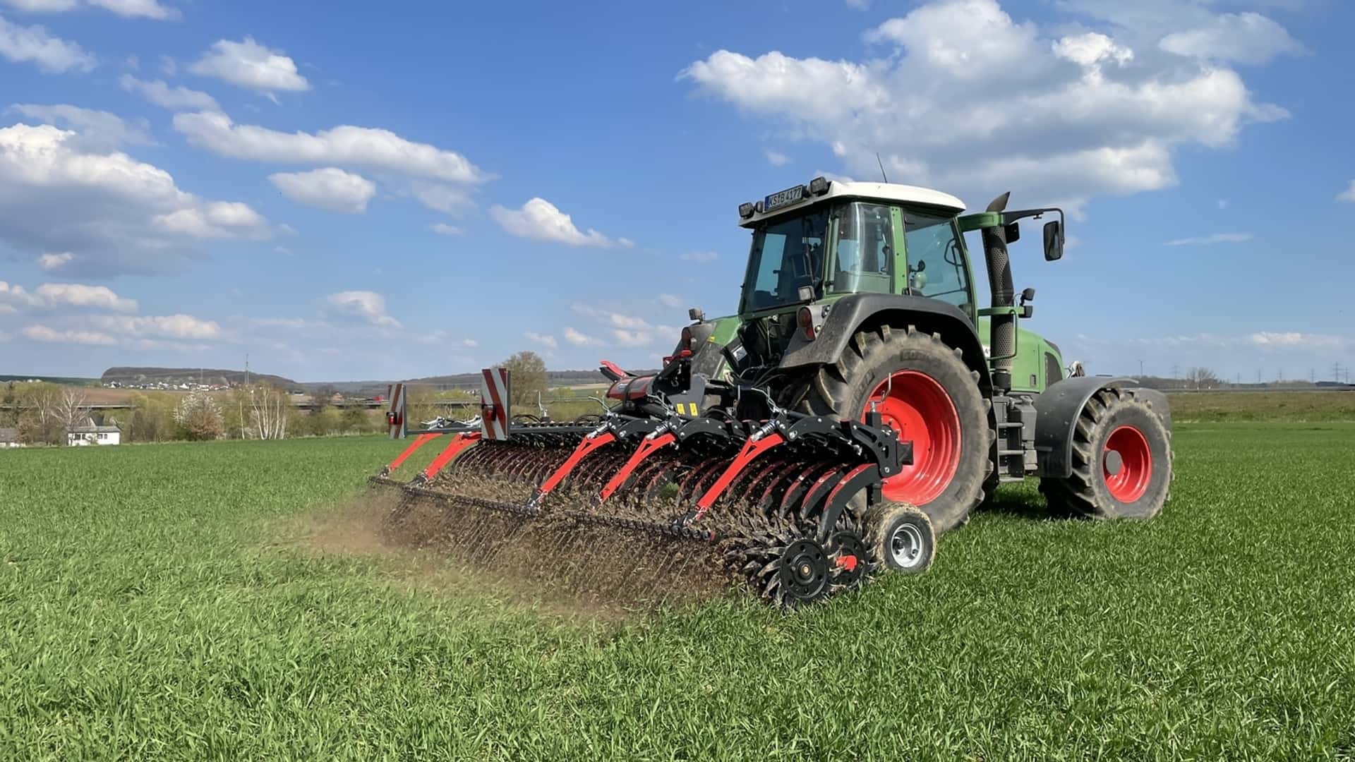 Kverneland: nuova gamma rompicrosta Helios ad Agritechnica 2023