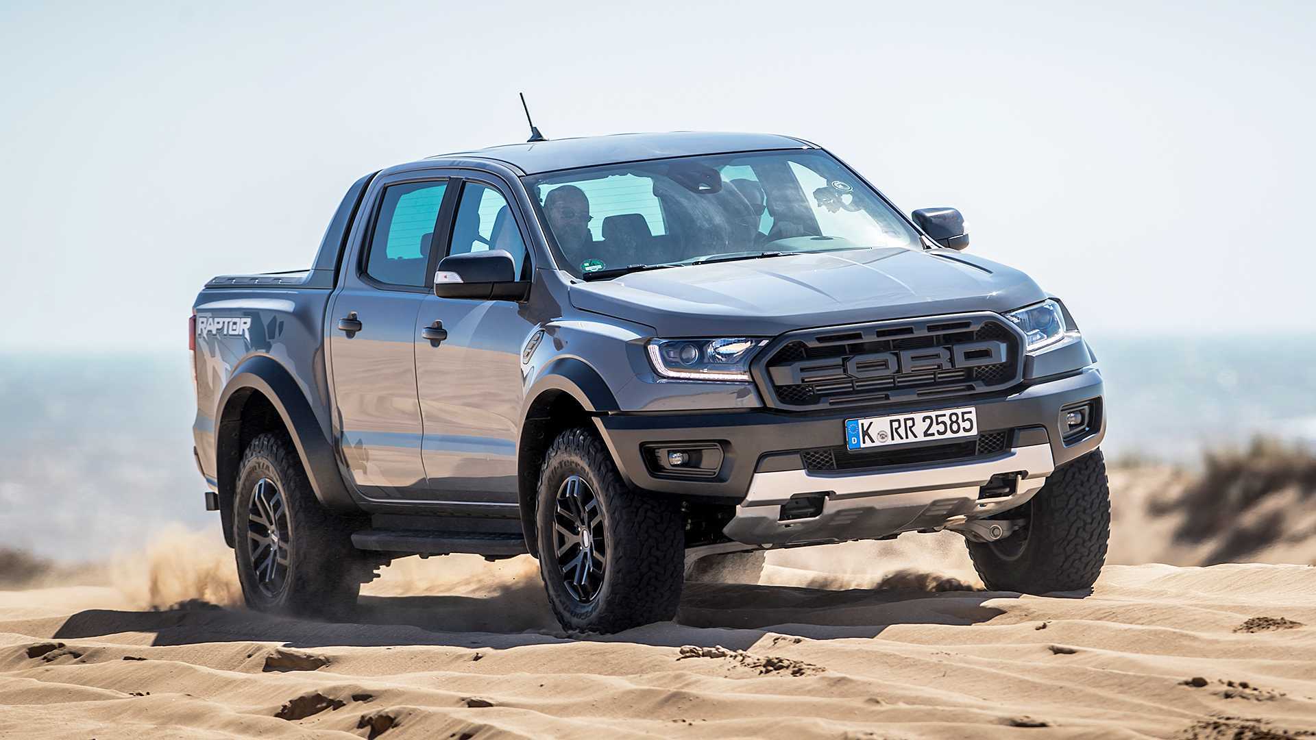 Ford confirma intenção de equipar Ranger Raptor com motor V8