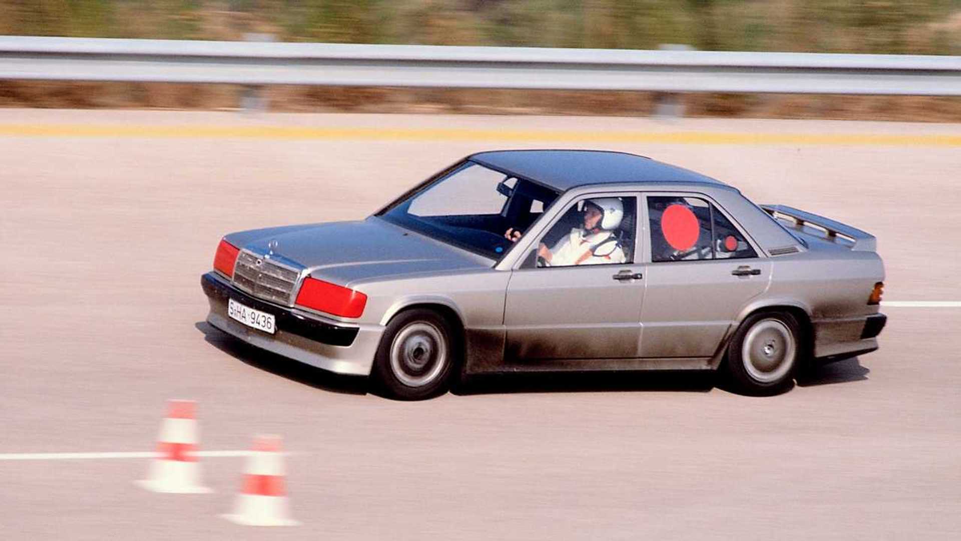 Mercedes-Benz 190 (1982-1993): la clásica berlina cumple 40 años
