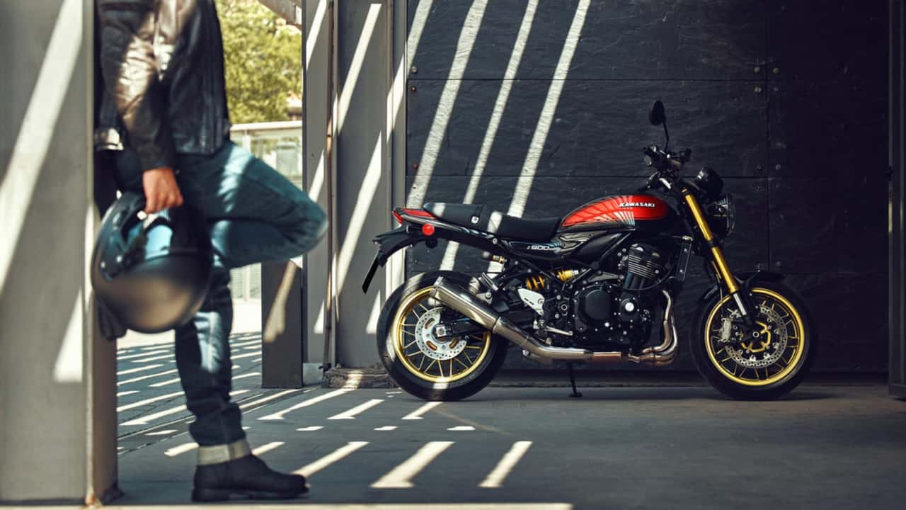 Kawasaki's New Z900RS SE Is a Superbike In Disguise, and You're Going ...