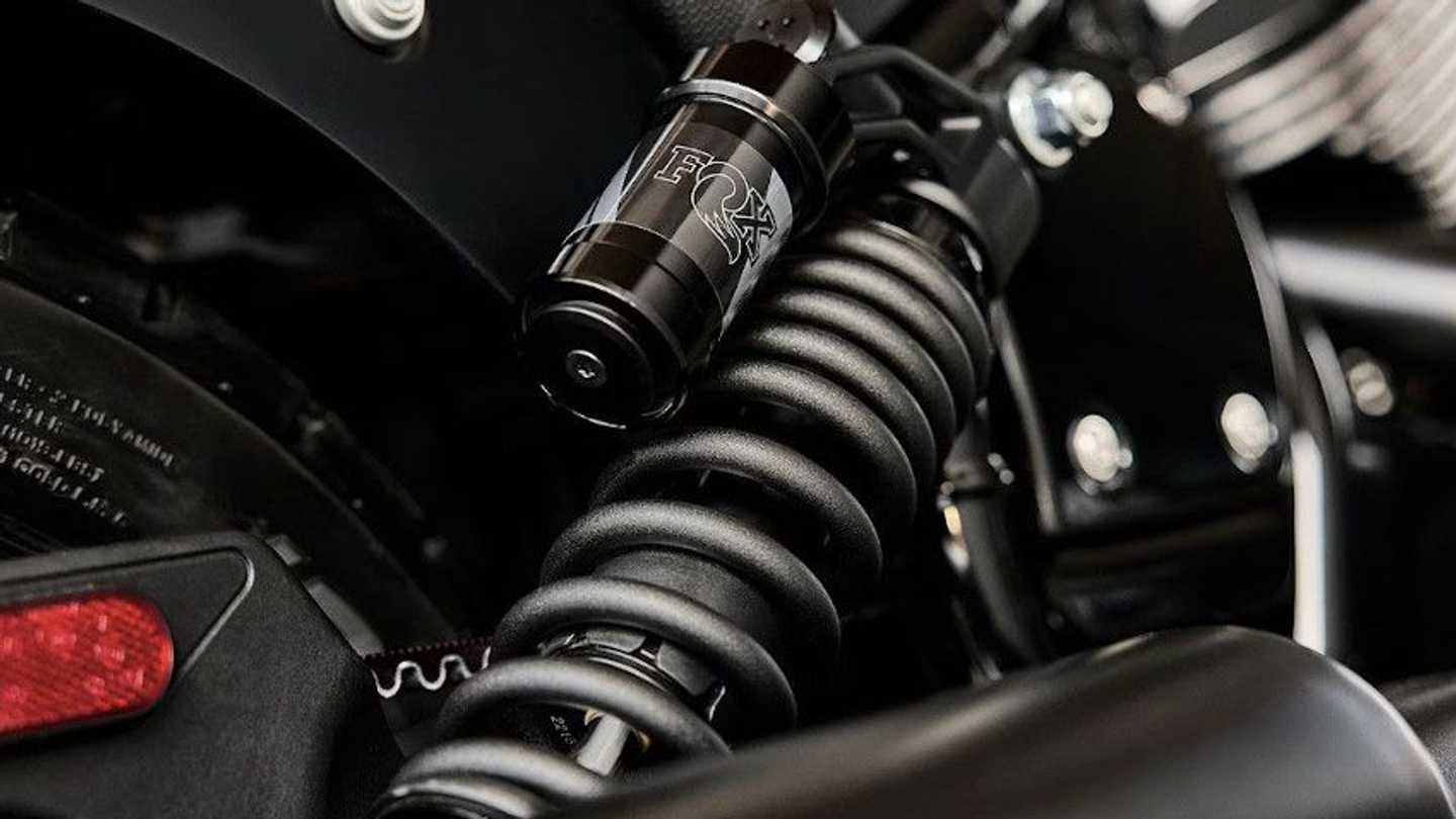 Indian Motorcycle Unveils The 2023 Sport Chief