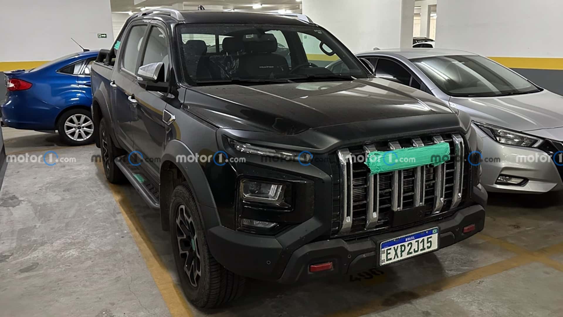 Flagra: JAC testa picape T9 Hunter no Brasil para brigar com Fiat Titano