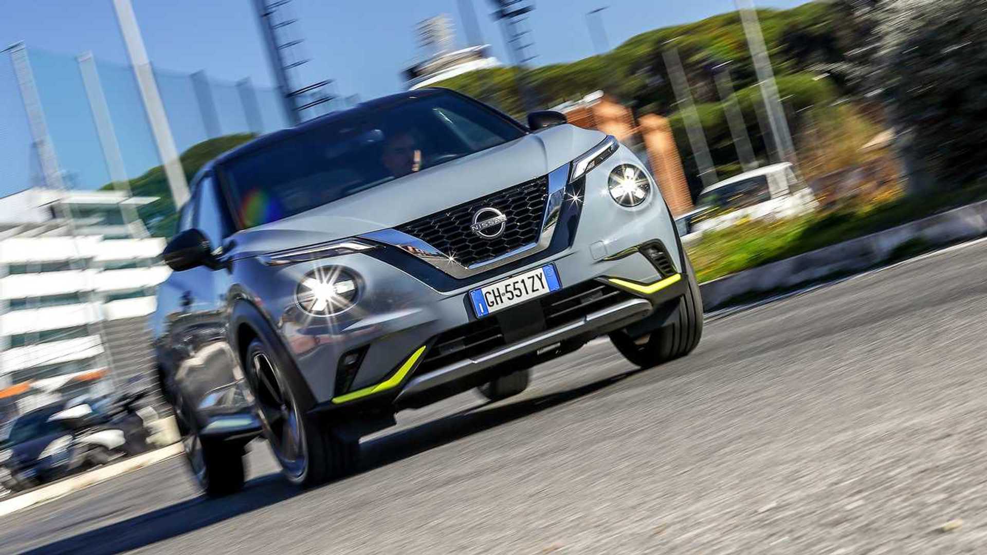 Nissan Juke Kiiro, la prova dell'edizione speciale per Batman