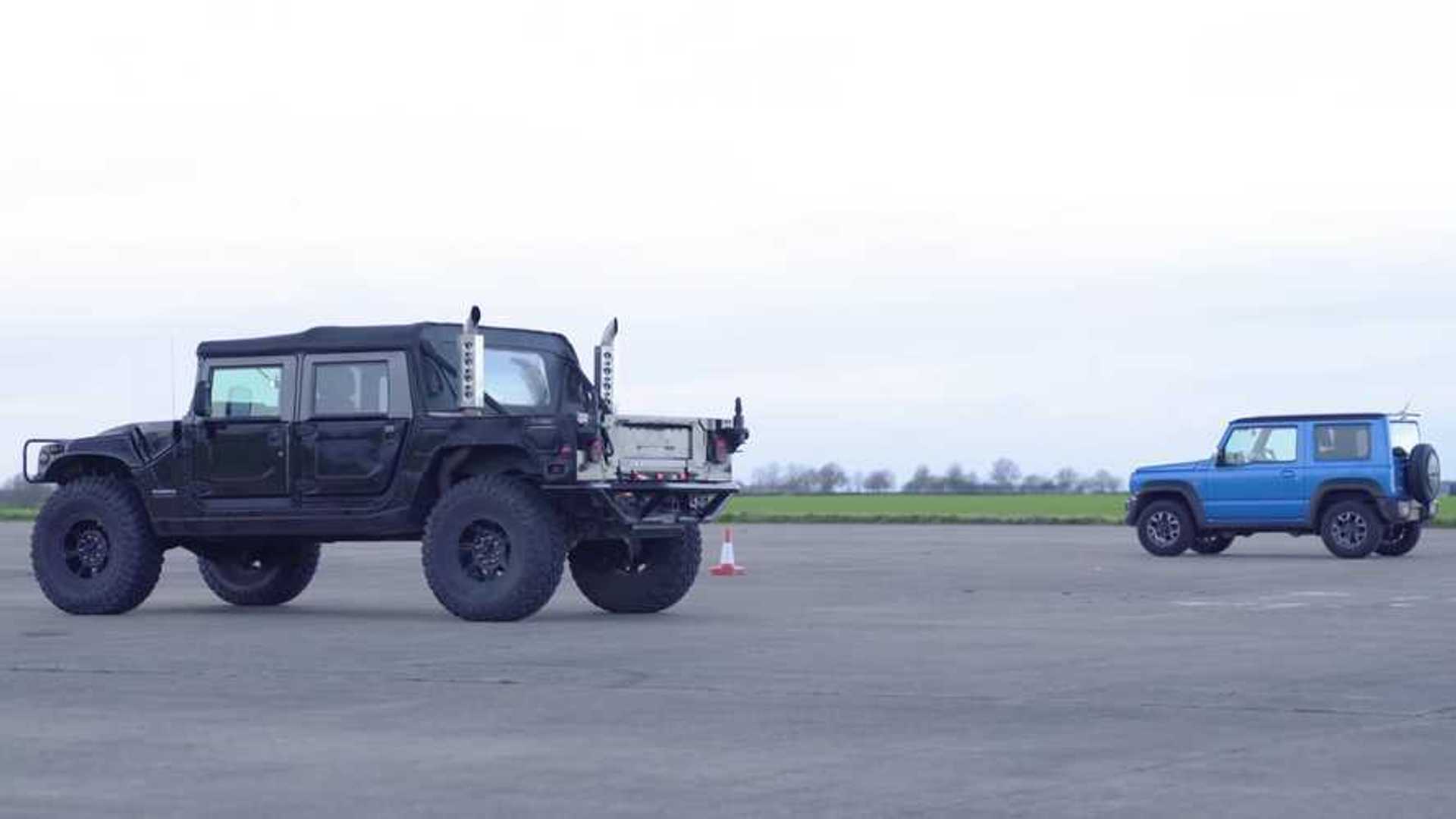 Hummer H1 ile Suzuki Jimny'nin drag yarışını izleyin