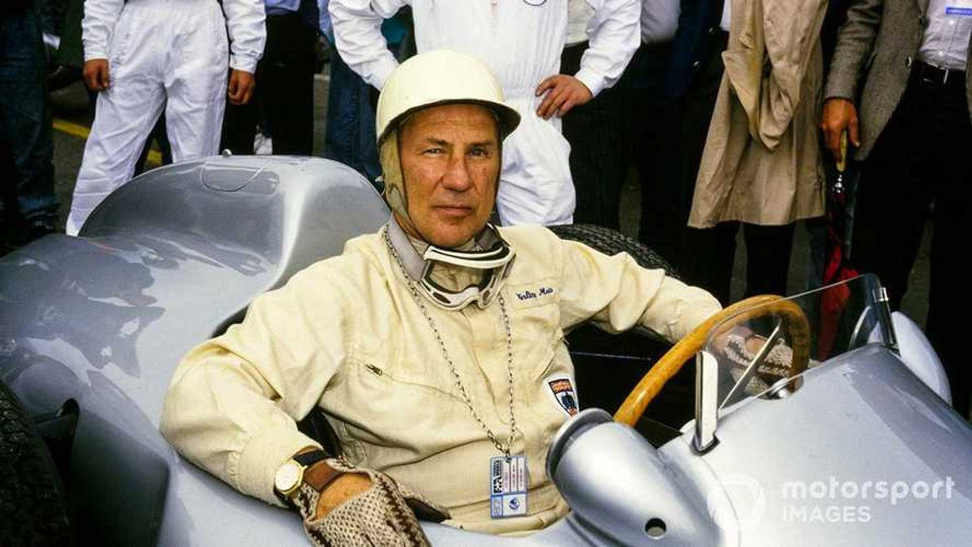 Permanent memorial to Stirling Moss unveiled at Shelsley Walsh