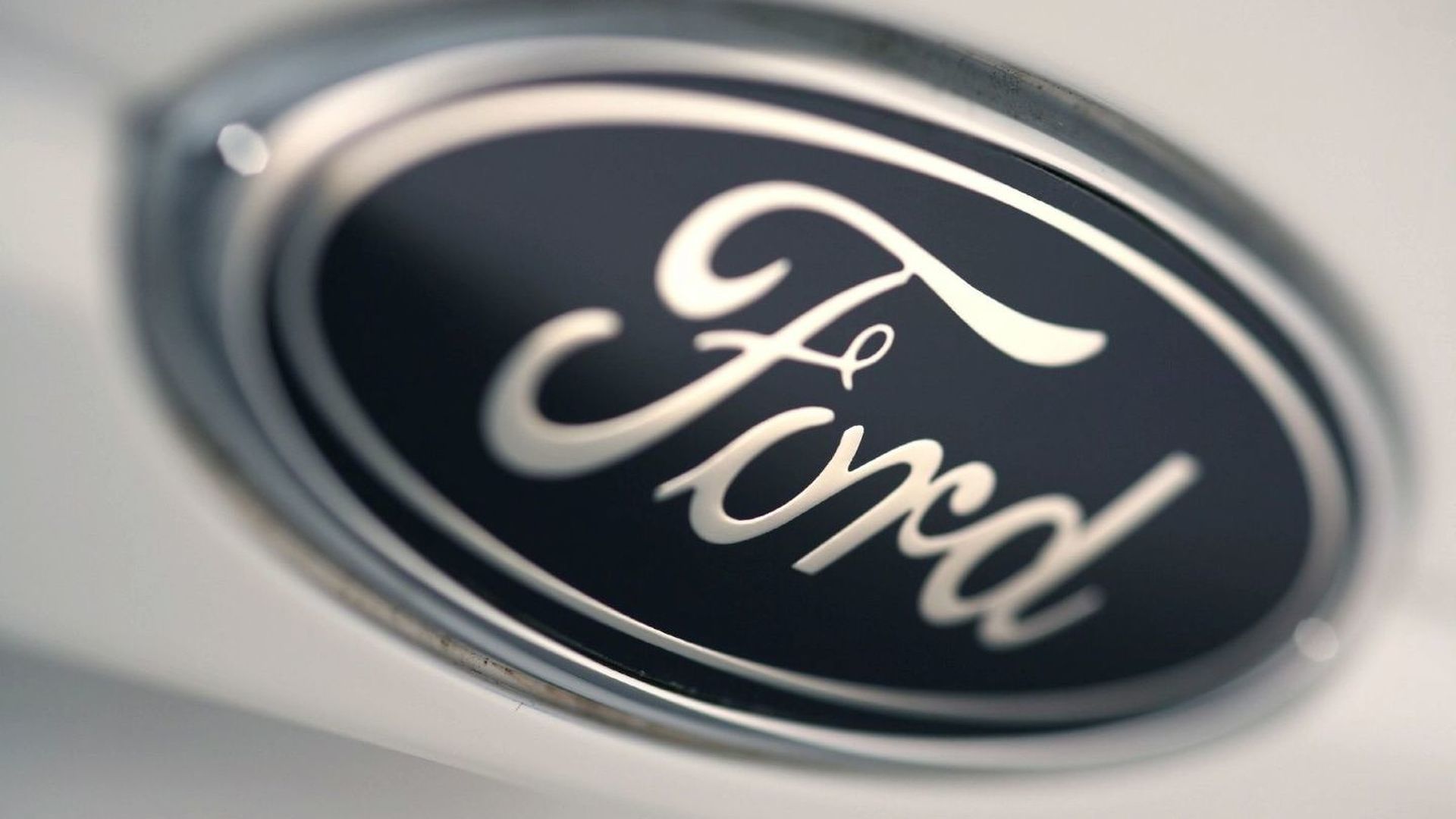 Global yenilenmeye giden Ford, üçüncü çeyrekte %57 oranında daraldı