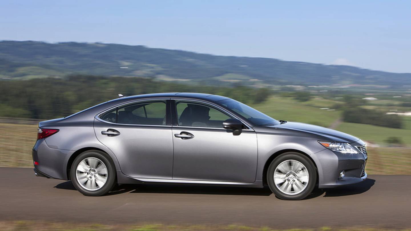 First Drive Review: 2015 Lexus ES350–A Whole Lot of Luxury
