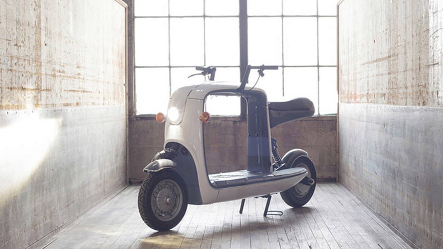Lit Motors kubo: A Load-Carrying Electric Scooter