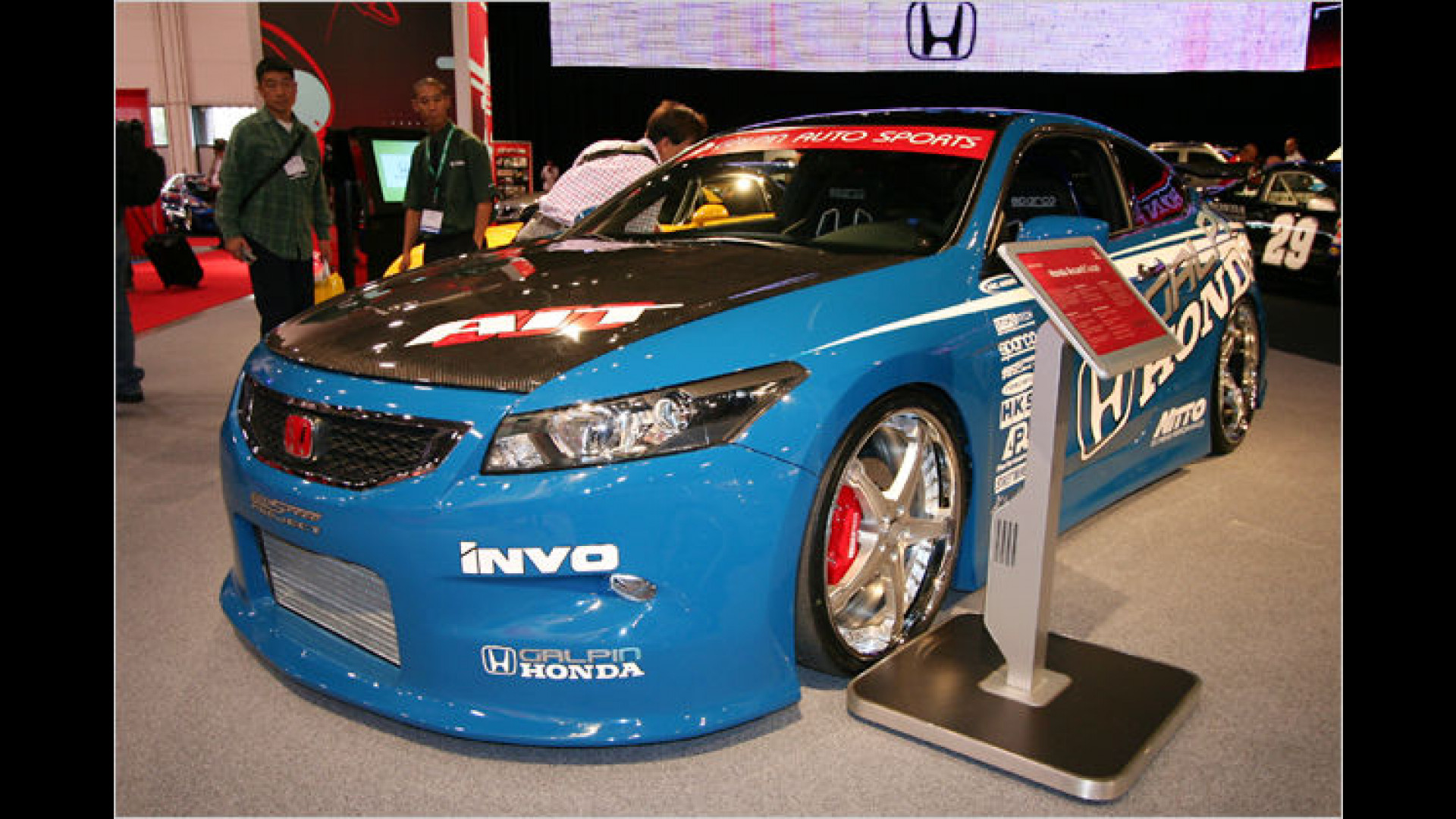 SEMA 2008: Die Highlights der Deutschen und Asiaten