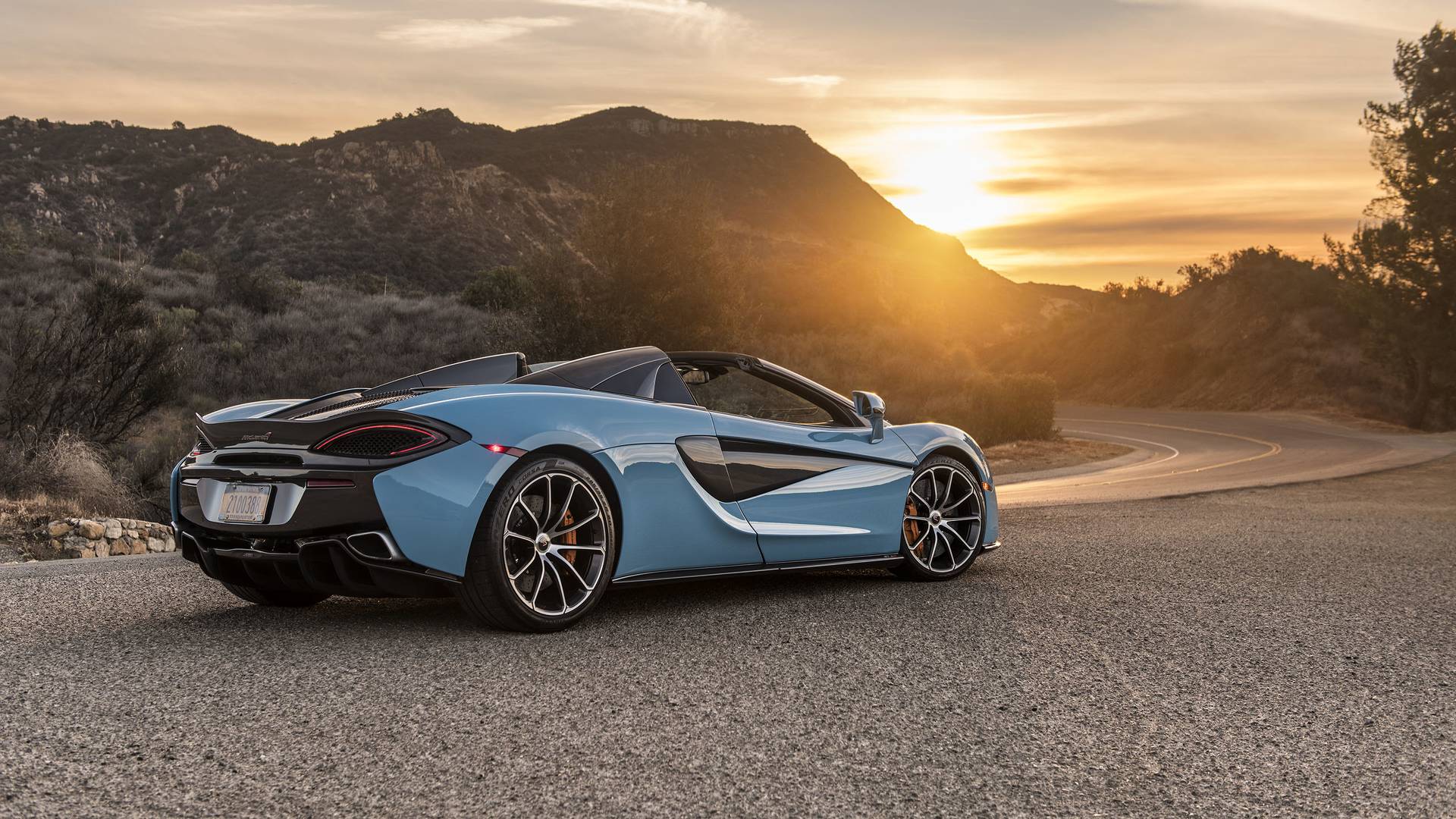 2018 McLaren 570S Spider İncelemesi