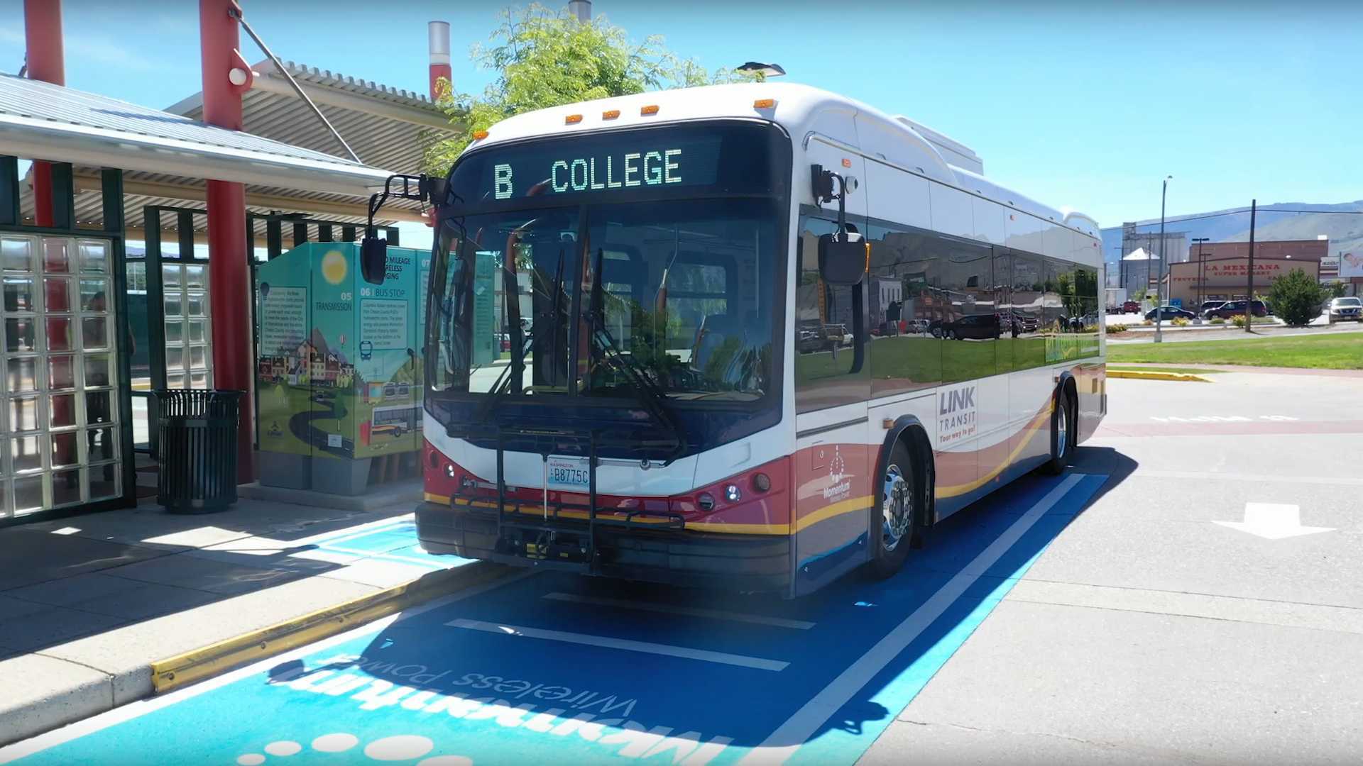 BYD Presents Electric Bus Wireless Charging: Video