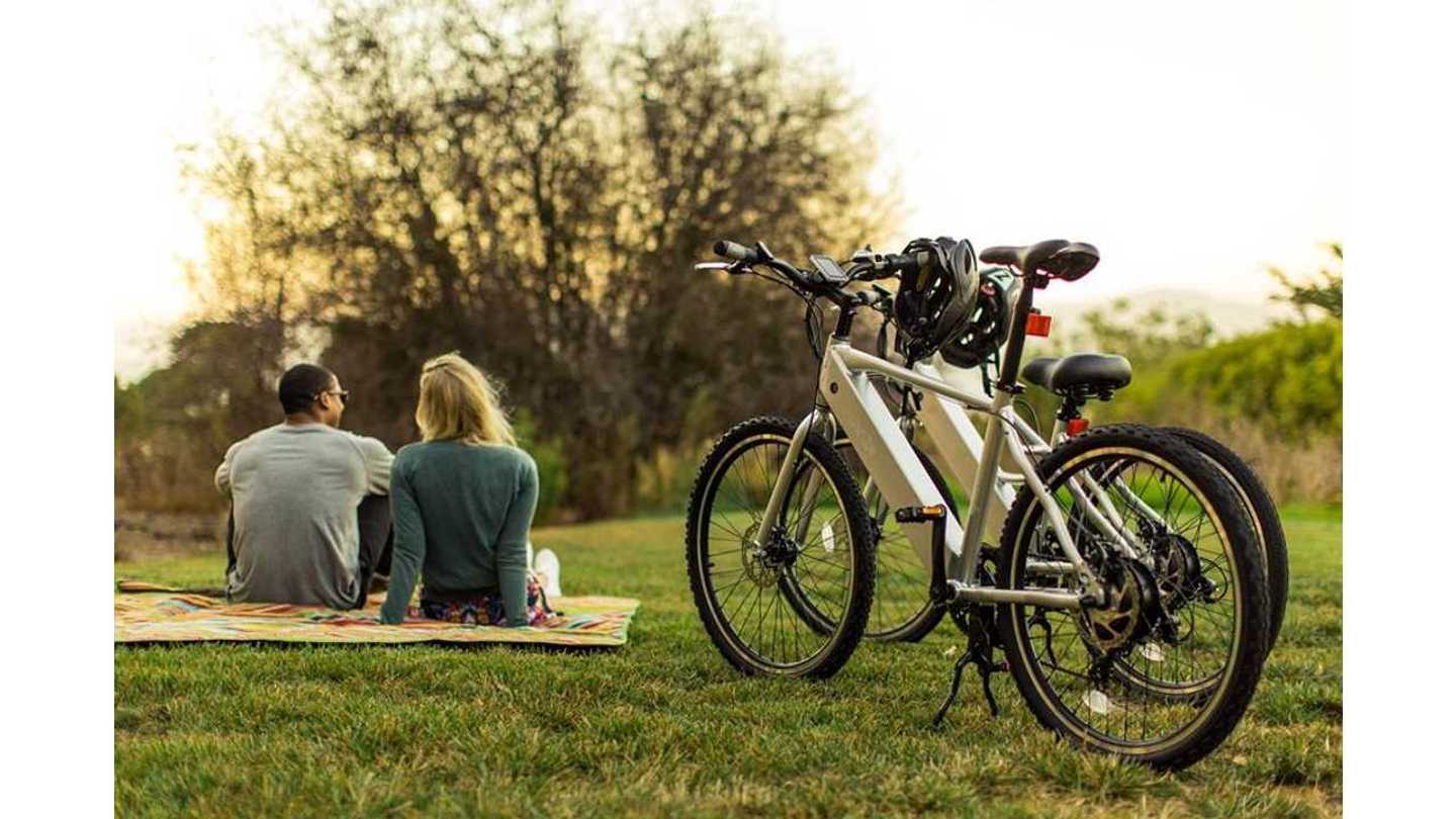 Mahindra GenZe Electric Scooter Makes Debut In U.S.