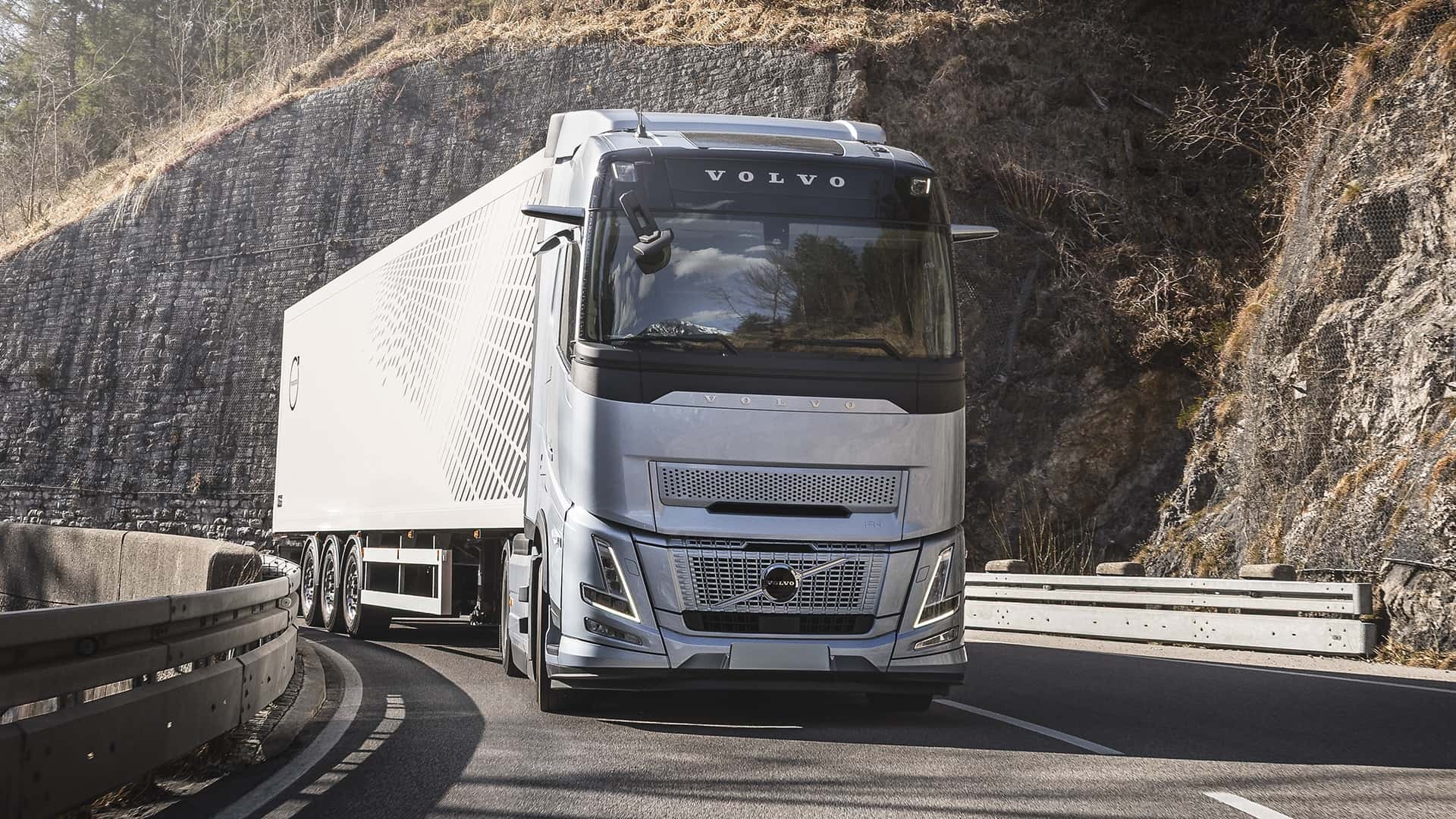 Volvo Trucks multienergies : électrique, HVO et hydrogène