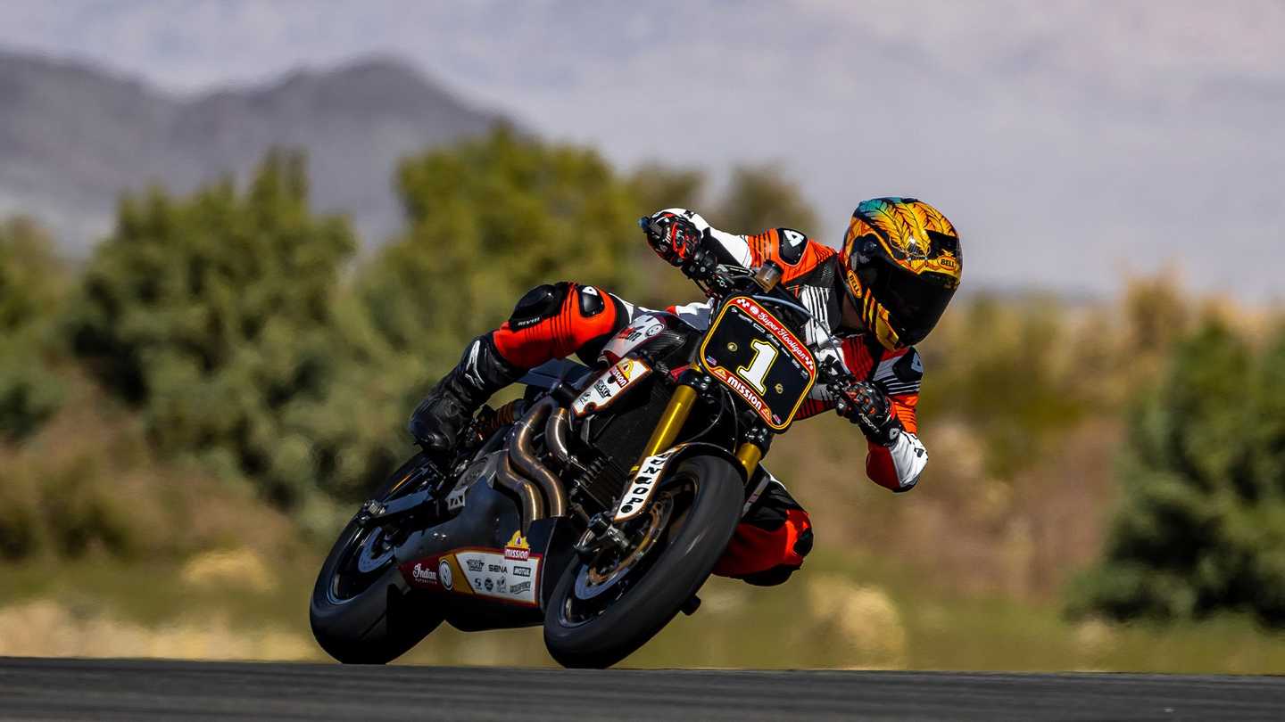 Riding Indian’s Championship-Winning Super Hooligan FTR