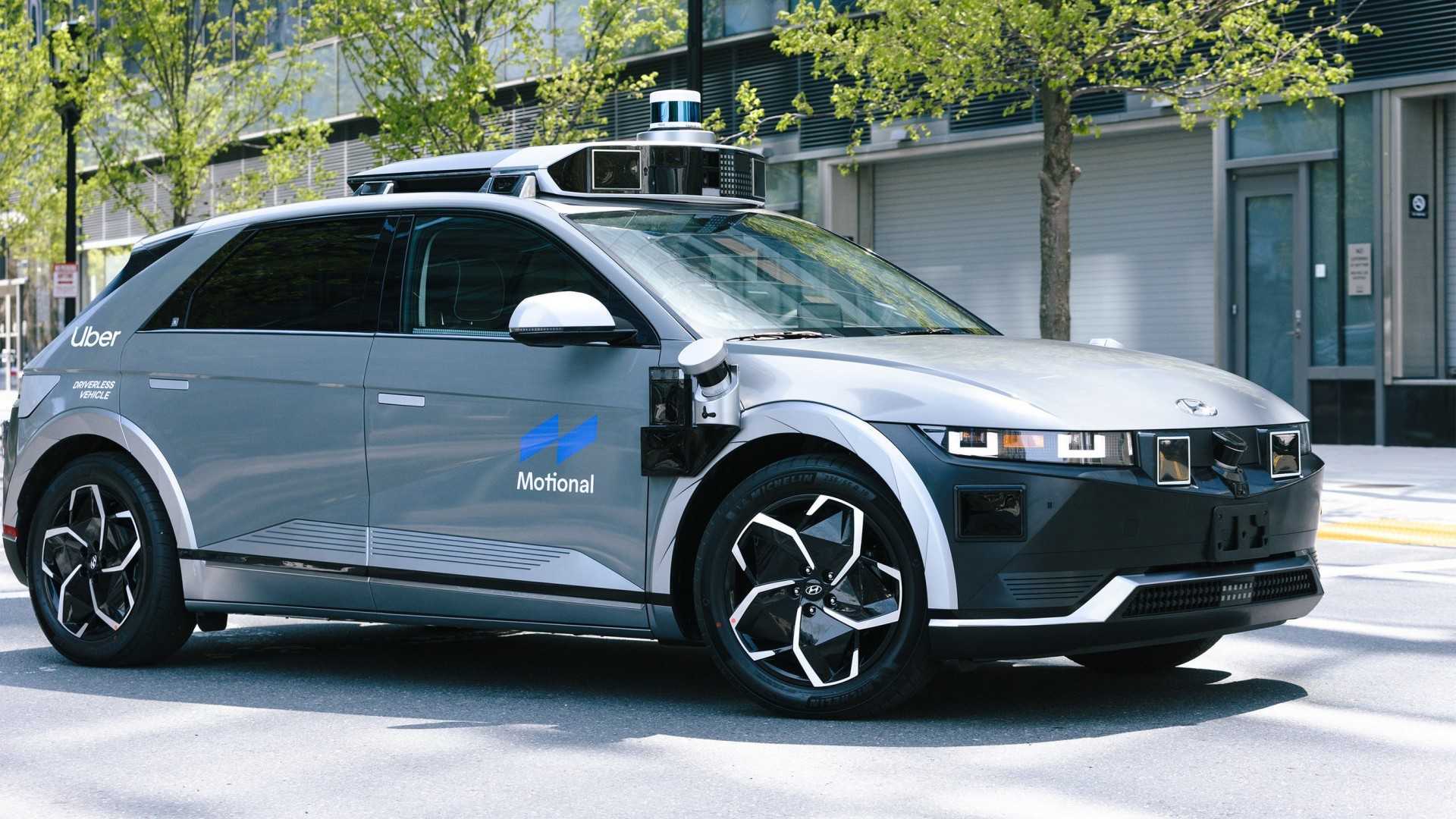 Motional's Ioniq 5 Robotaxis To Offer Uber Rides In The US This Year