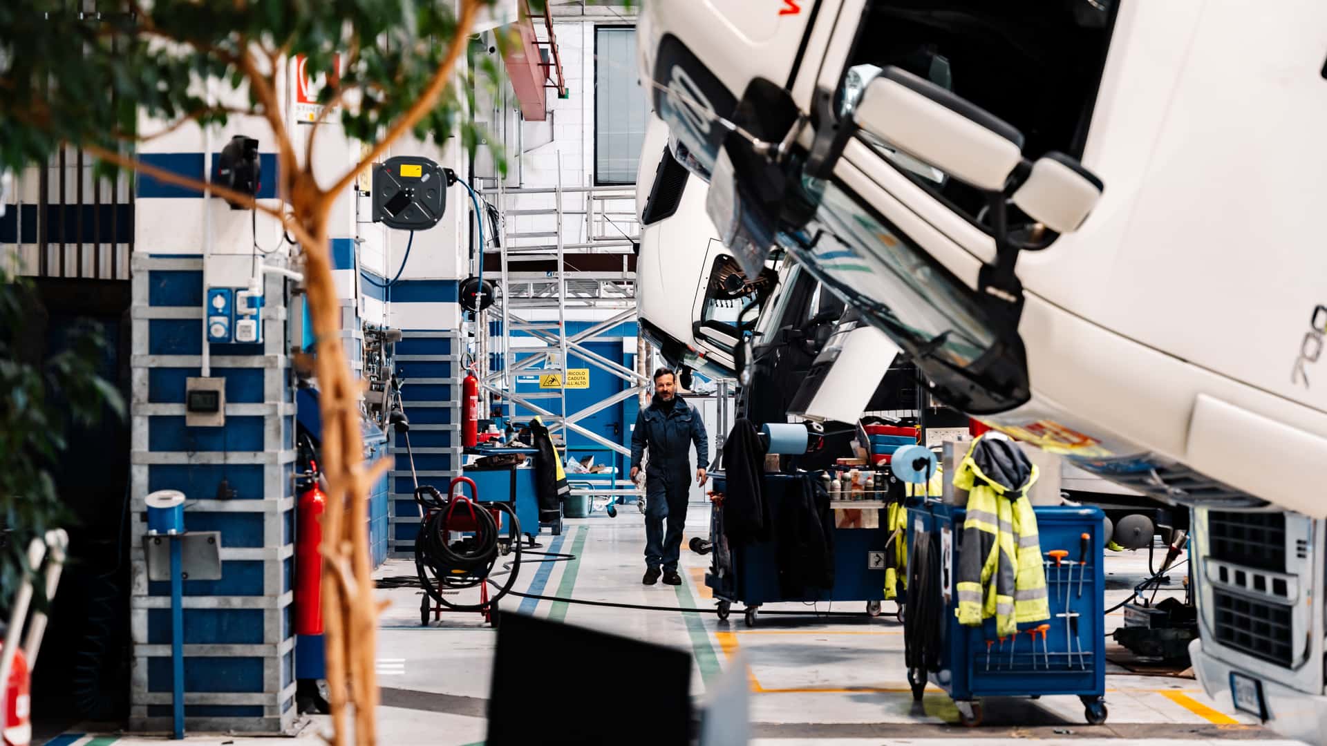 Volvo Trucks Italia presenta l'academy per giovani meccanici e non solo