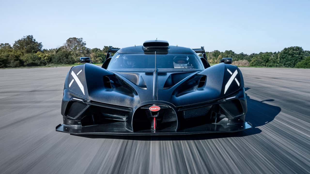 Bugatti Bolide, dopo i test in pista ecco le prime consegne