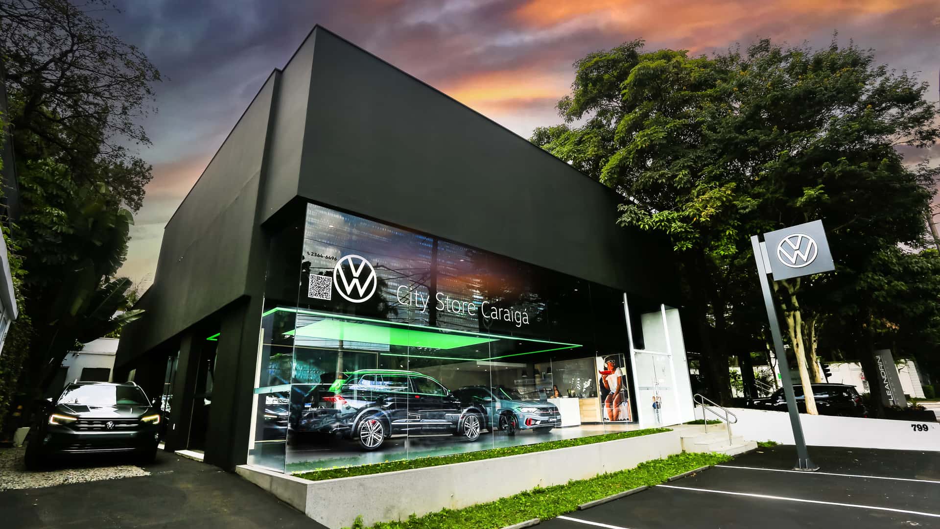 VW inaugura loja conceito em SP que até espalha aroma especial no showroom