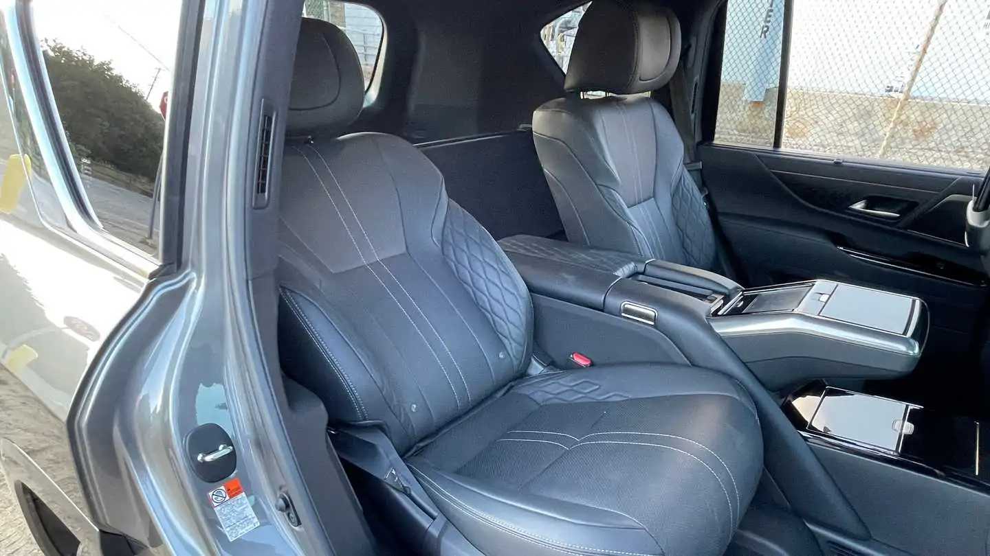 2022 Lexus LX 600 Driving Notes: Big, Bruising Luxury