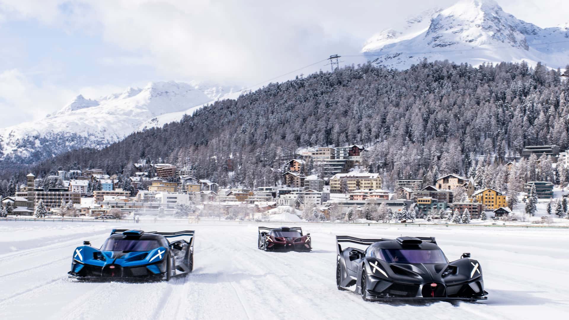 Foto: Bugatti al The ICE 2026 di St. Moritz | Motor1.com