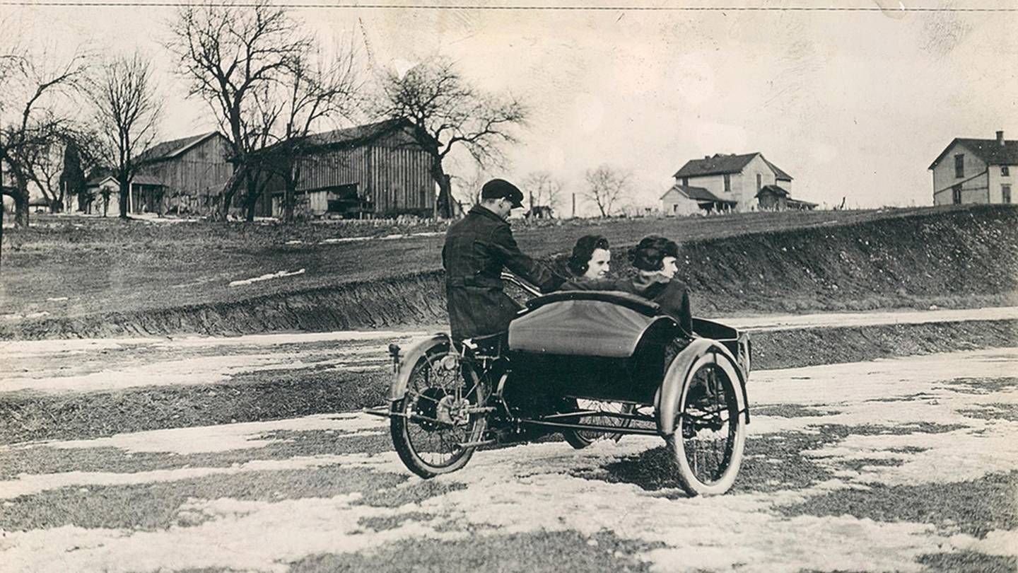 The Flxible Side Car: A Different Angle on Sidecar Design