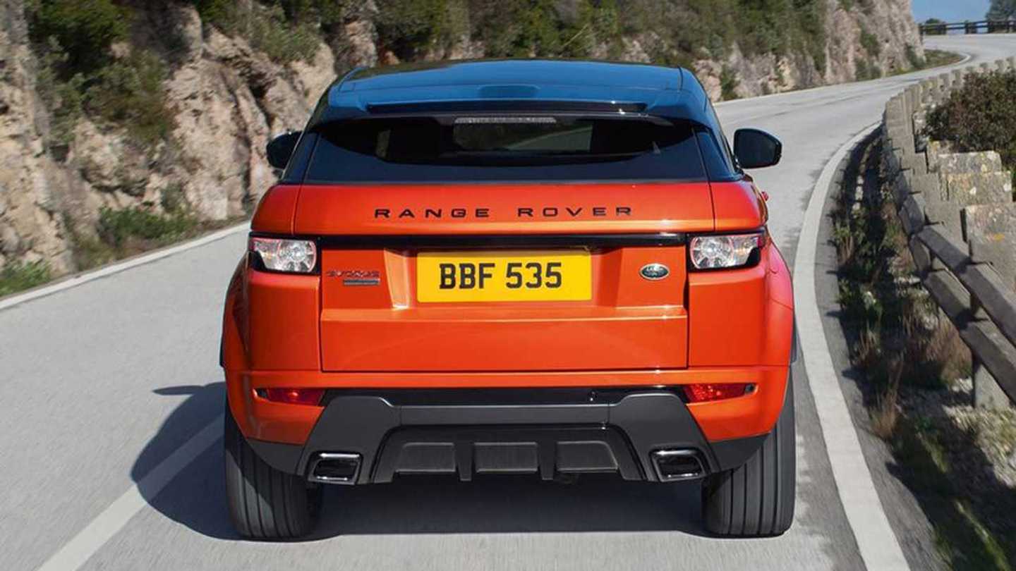 Range Rover Evoque, faccia a faccia fra vecchia e nuova