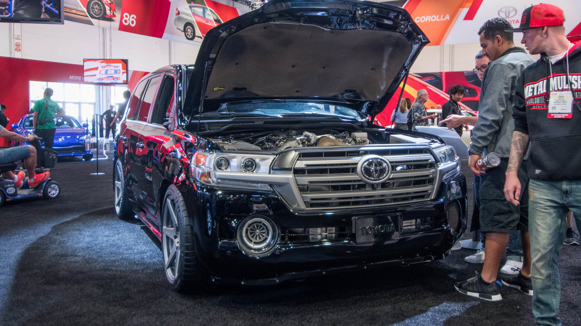 Toyota Land Speed Cruiser - SEMA 2016 | Motor1.com Photos