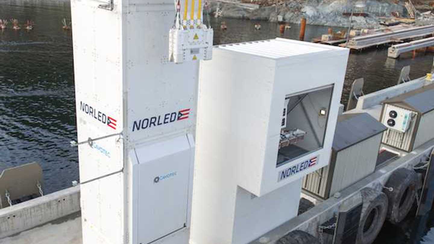 "World's First" Electric Car Ferry Goes Live