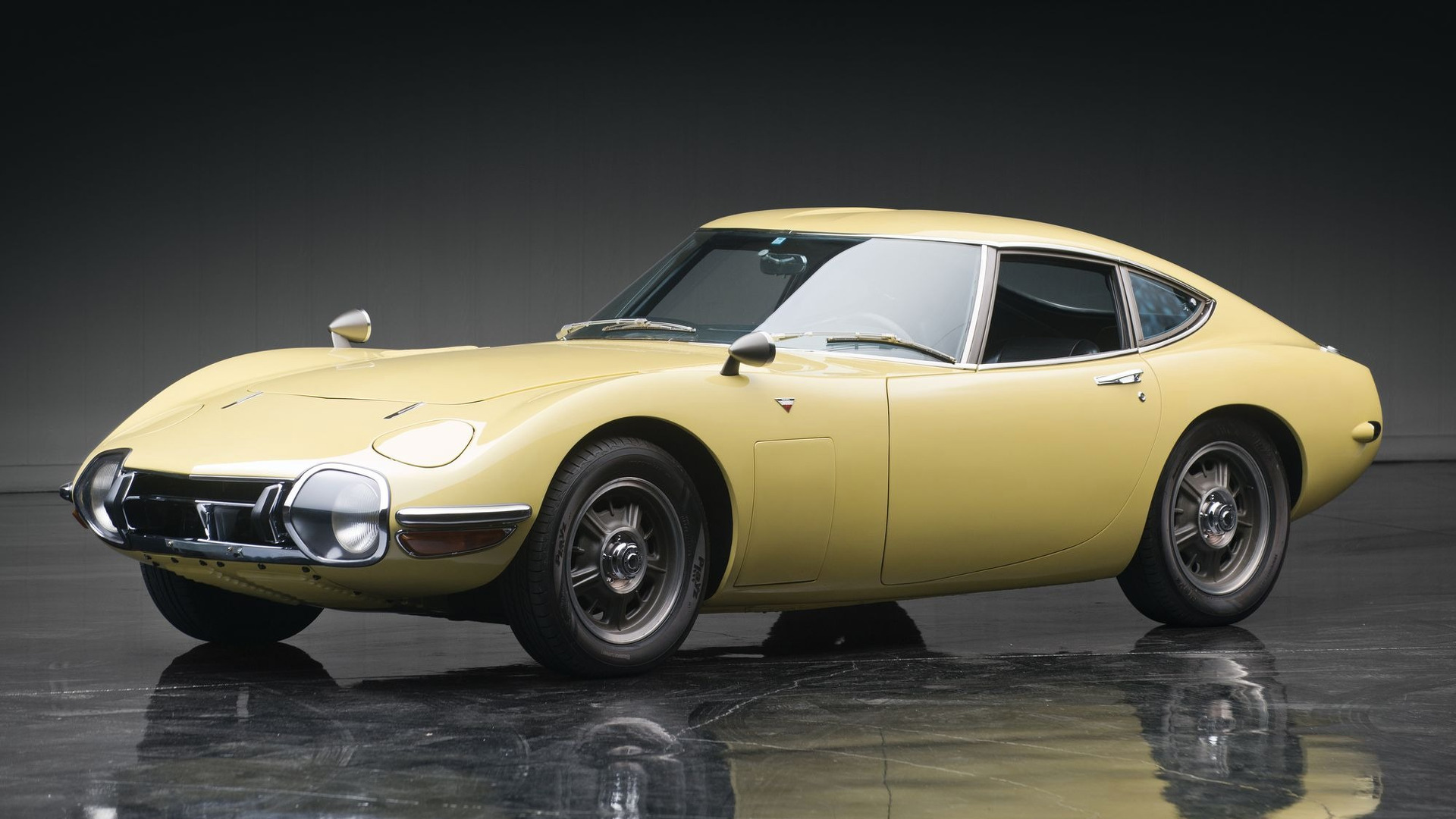 Spécial 007 - La Toyota 2000 GT de James Bond