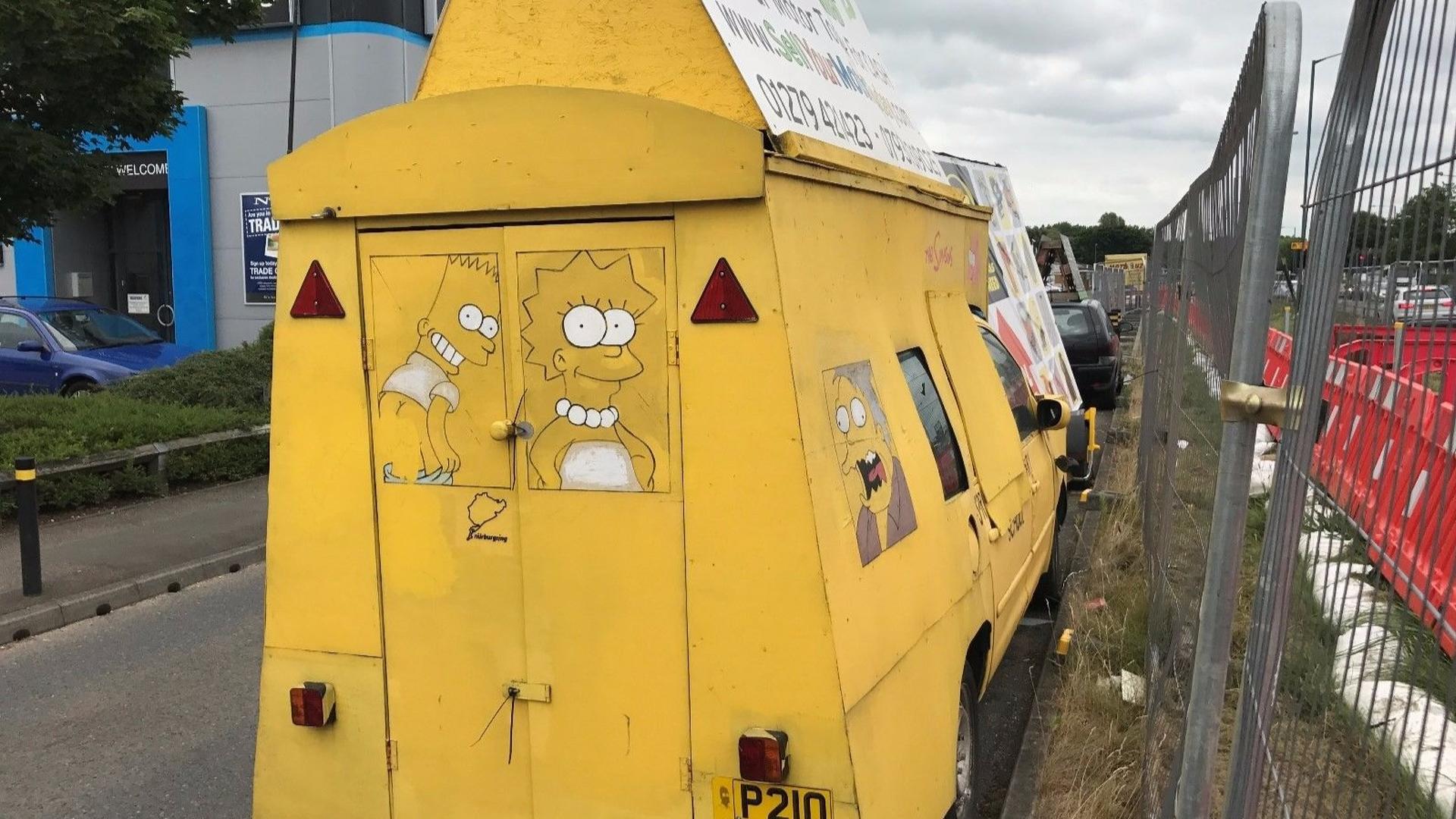 El autobús de Los Simpson (o algo parecido) sale a la venta