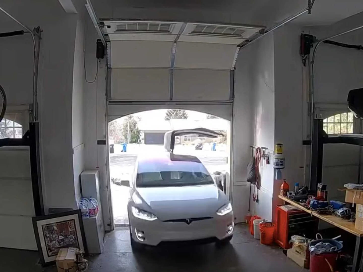 Tesla model x garage store