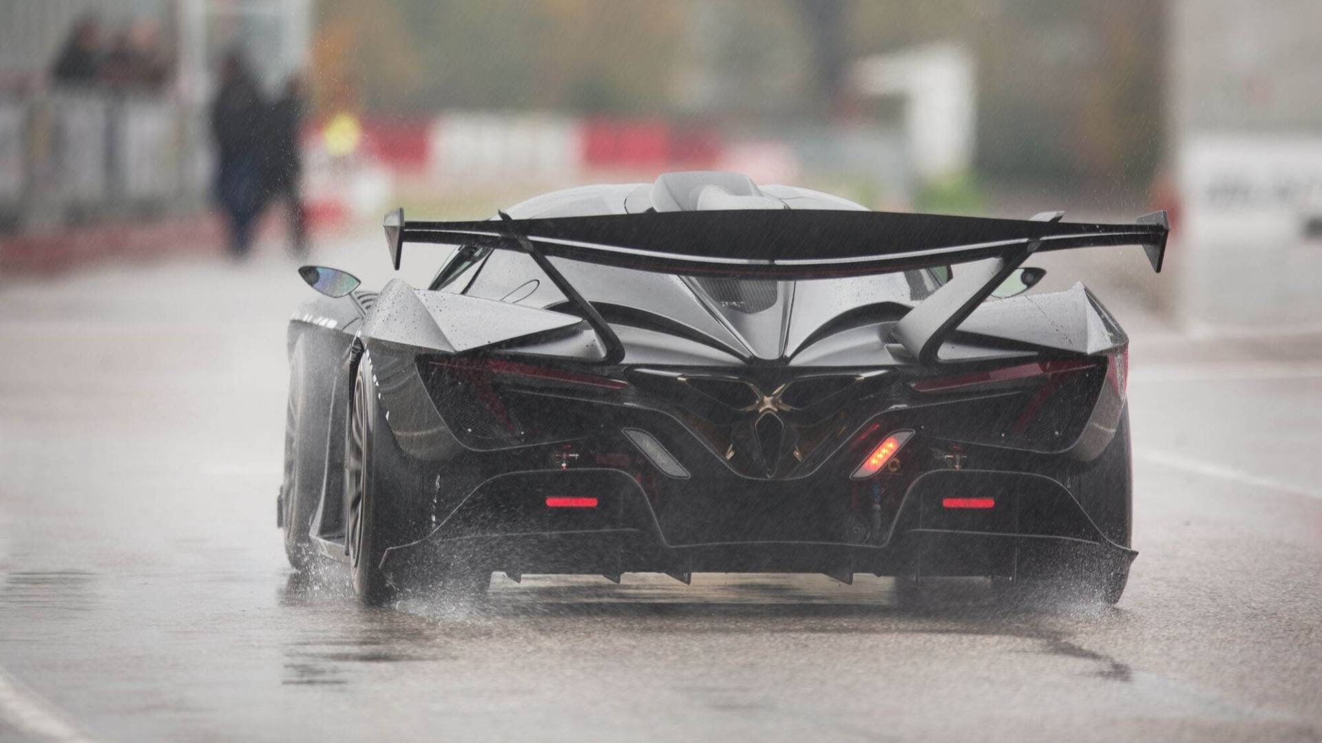 Apollo is testing its new 2018 Intensa Emozione hypercar in Italy