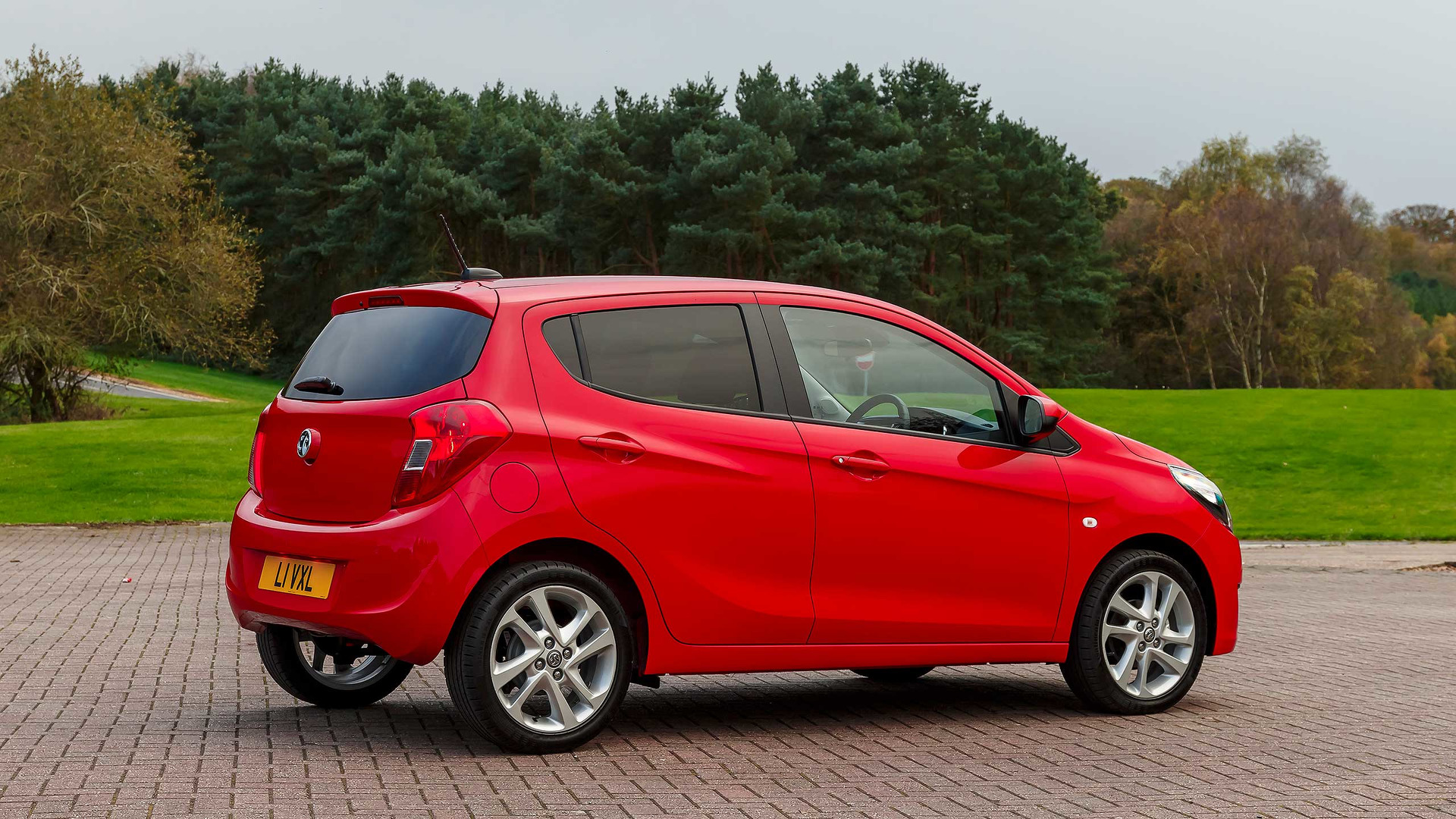2017 Vauxhall Viva Review