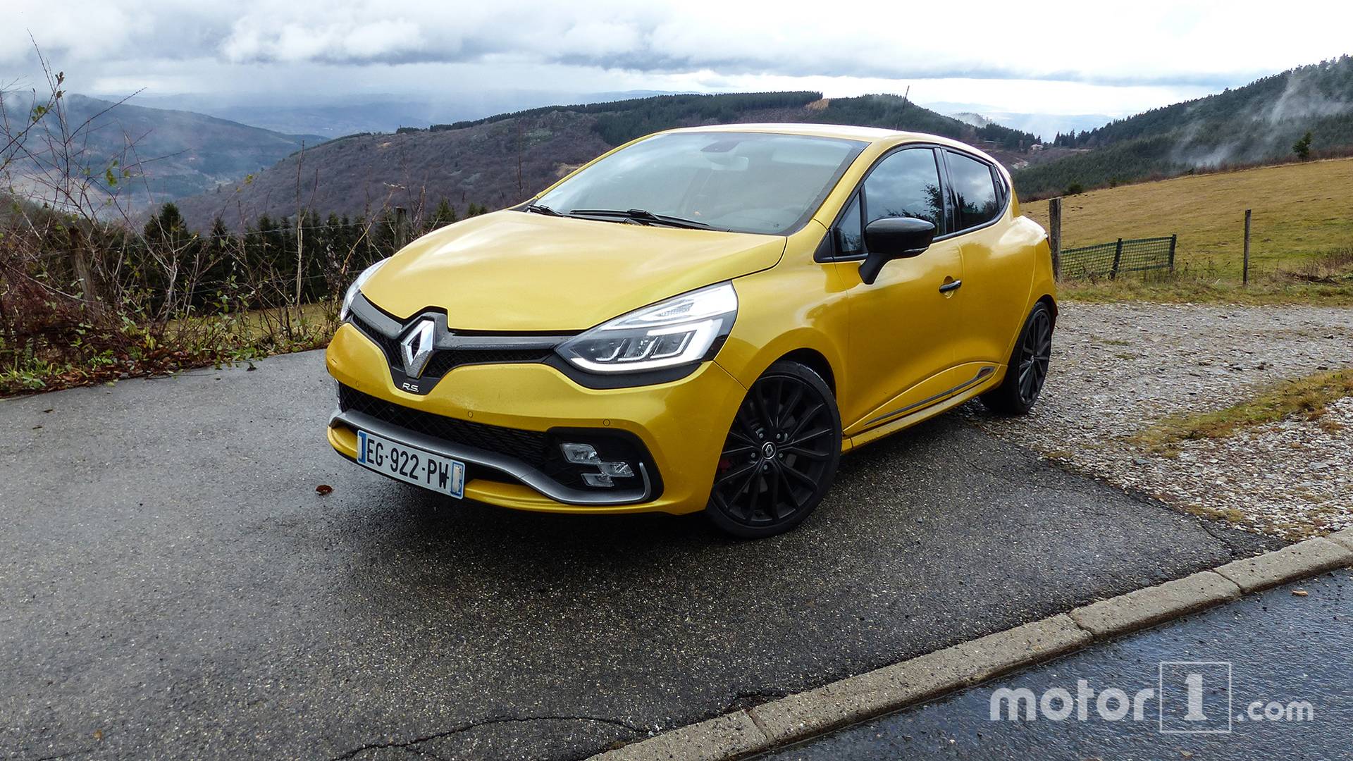 Essai Renault Clio R.S. Trophy – Celle qu’il ne faut pas sous-estimer