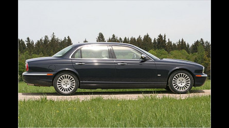 Daimler Super Eight | Motor1.com Bilder