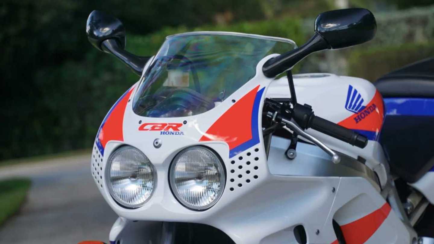This Pristine Honda CBR900RR Is Begging You To Take It Home