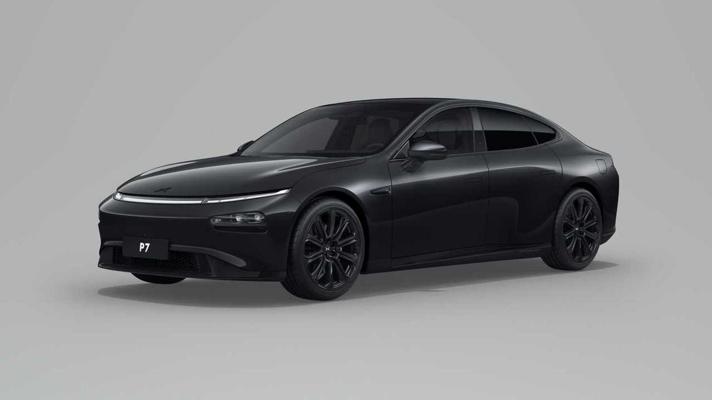 XPeng Celebrates Production Of 100,000th P7