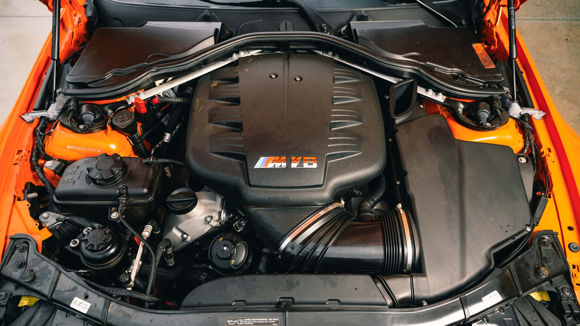 在驾驶了一辆公路车和主要的赛车版本后,很容易理解为什么这一代宝马M将永远被追崇_David_新浪博客