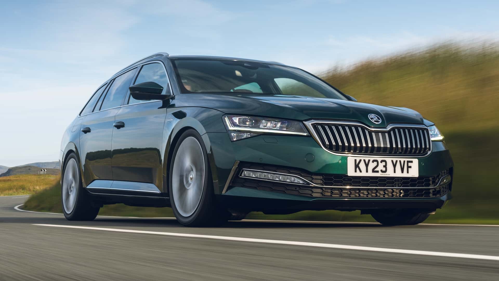 UK: Skoda unveils one-off Superb with more power than Porsche 911 Carrera S