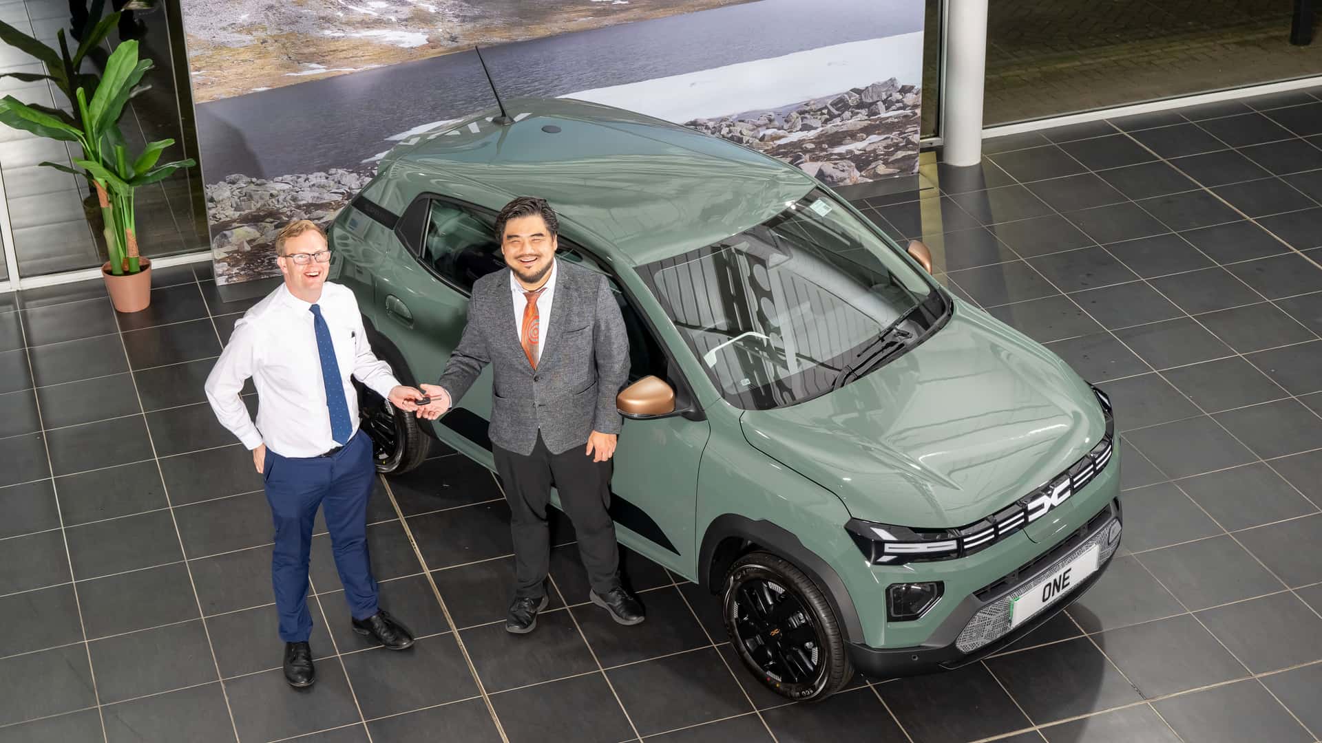 First Dacia Spring delivered in the UK