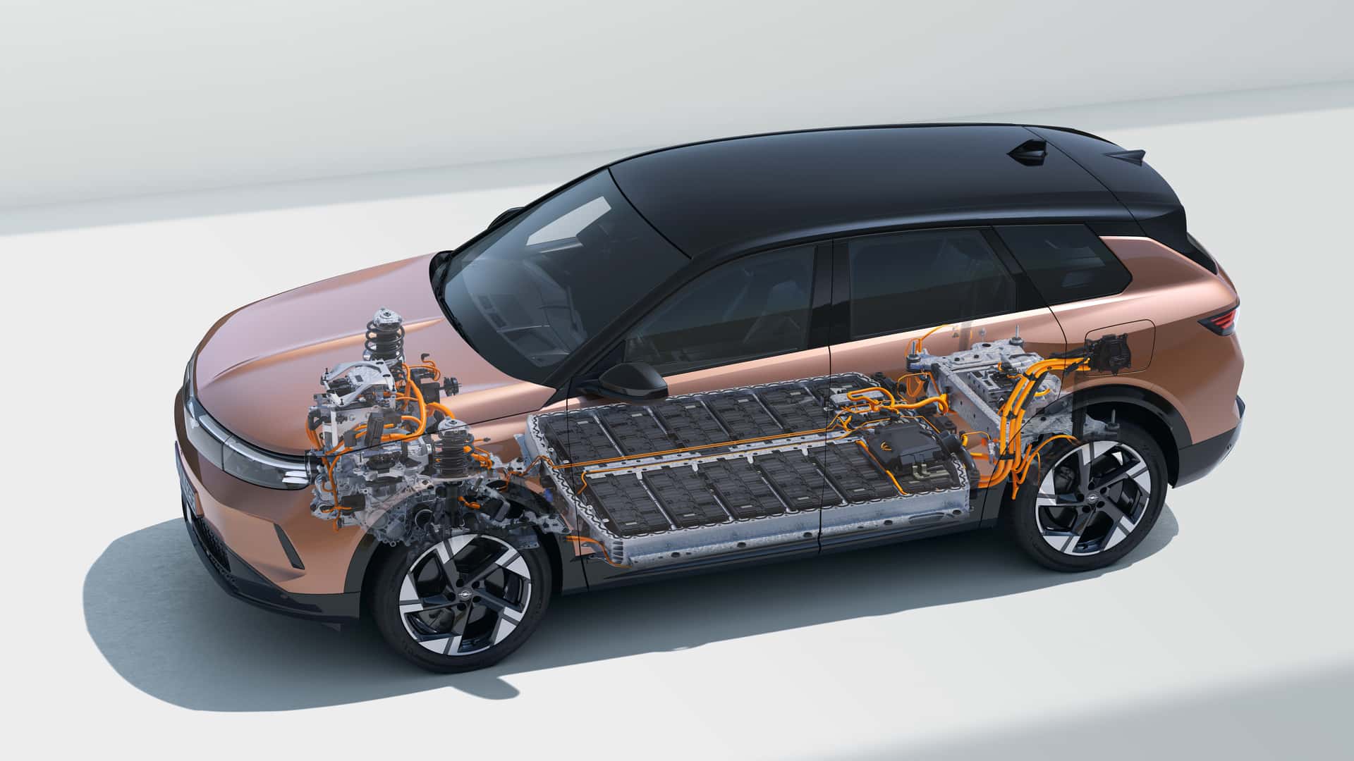 Opel Grandland Electric nun in zwei Varianten beim Händler