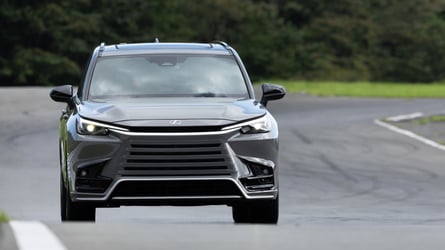 Lexus TX News and Reviews | Motor1.com