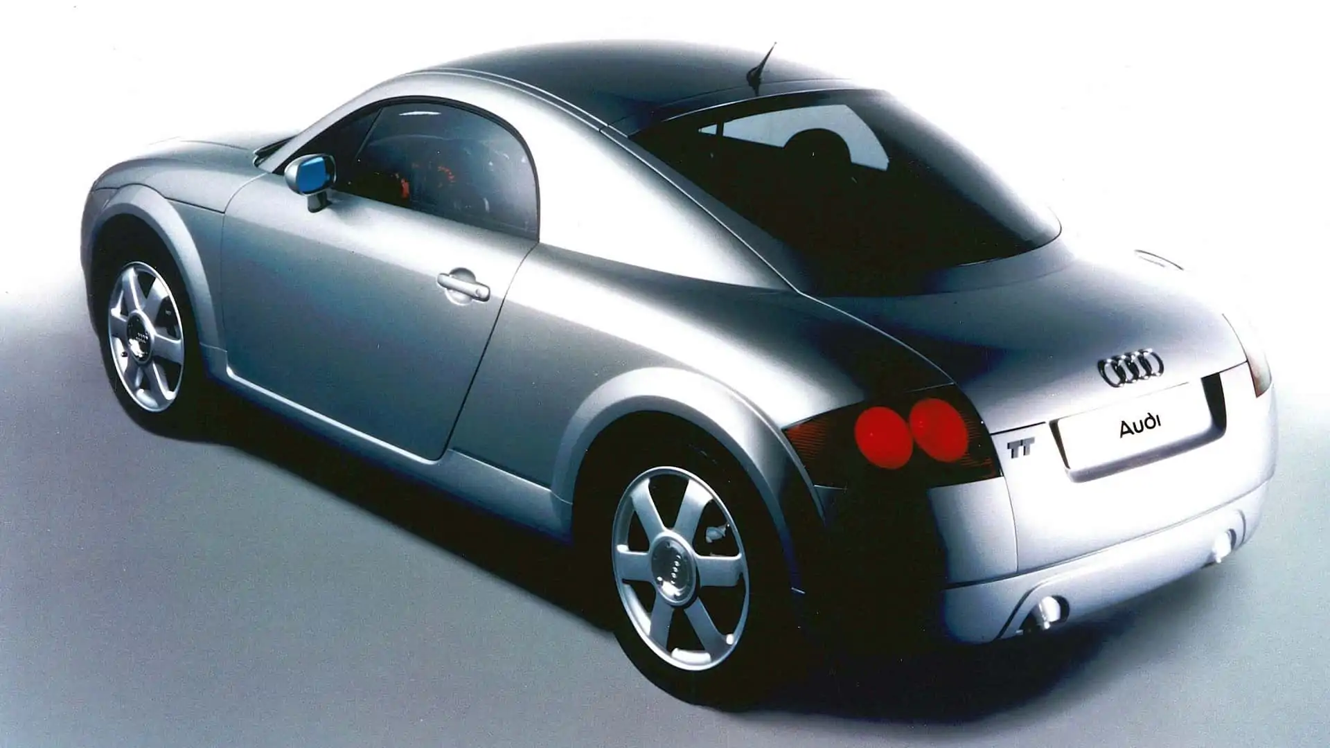 아우디, 올가을 718EV 기반 스포츠 쿠페 / TT나 R8 아님, A5쿠페 느낌적인느낌 : 클리앙