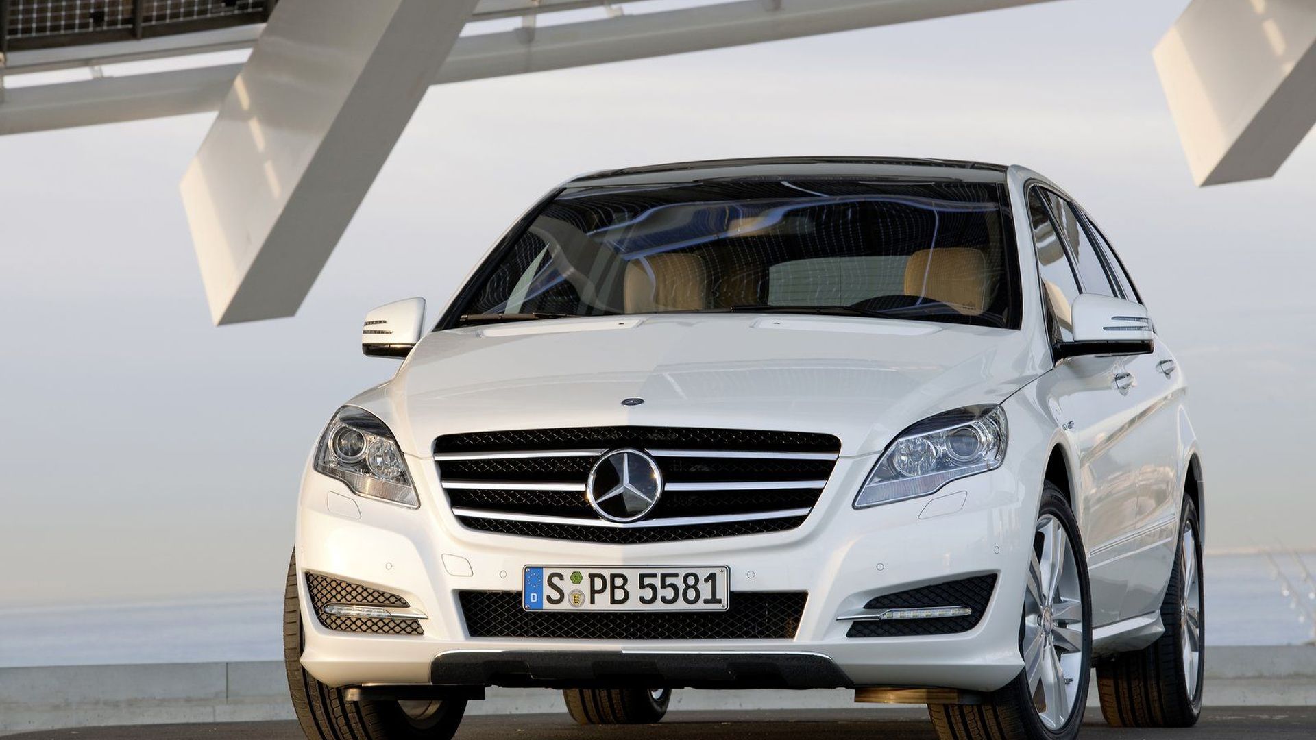 Mercedes-Benz R-Serisi, AMG GLR ismi ile geri dönüyor olabilir